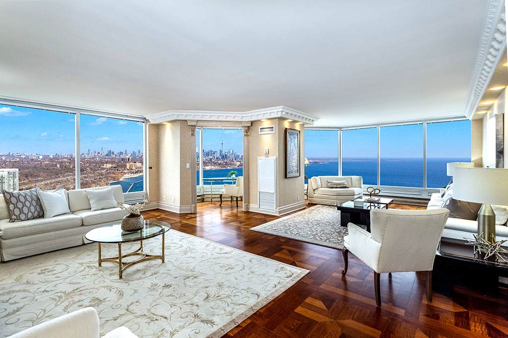 Palace Place Suite 3501 - Dalinda Team